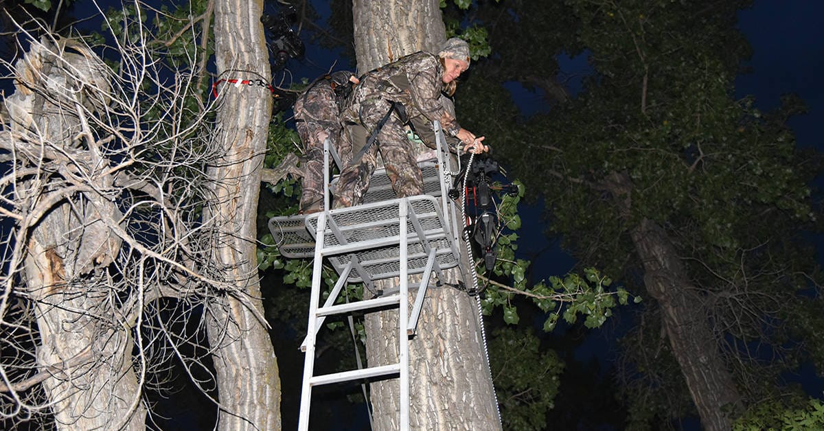 Hang in There—7 Treestand Safety Tips - Union Sportsmen's Alliance